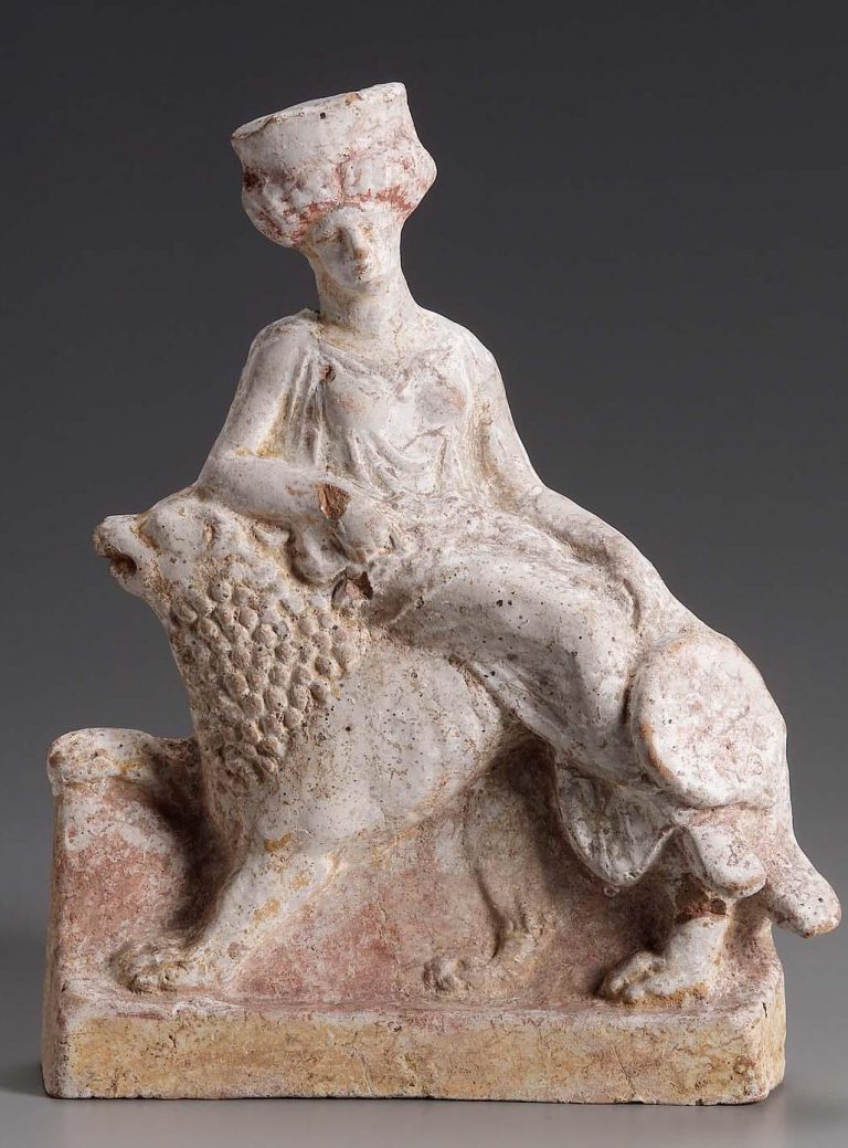 Cybèle, déesse mère du monde sauvage – La Nymphe et la Sorcière